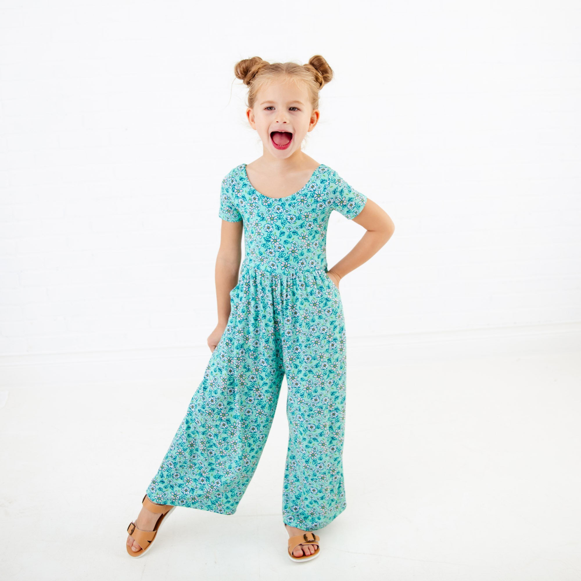 Driving Me Daisy Leggy Romper | Dreamiere